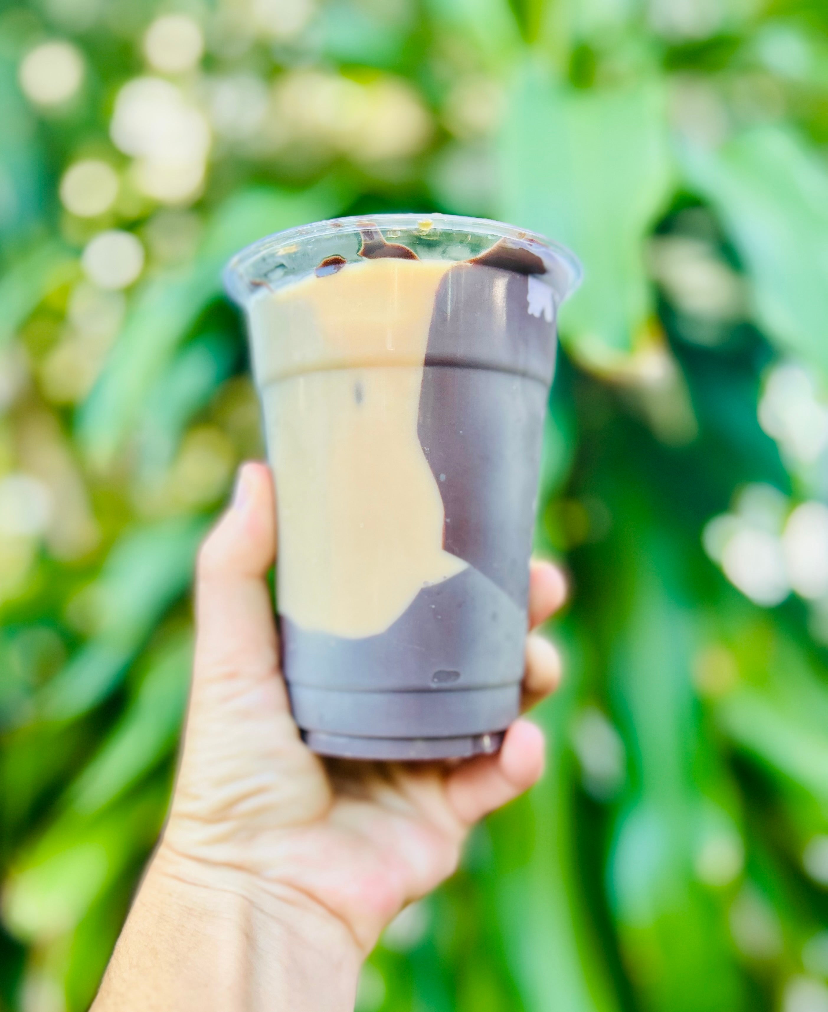 Create the Viral Cracked Latte from Barnie's Coffee – Barnies Coffee ...